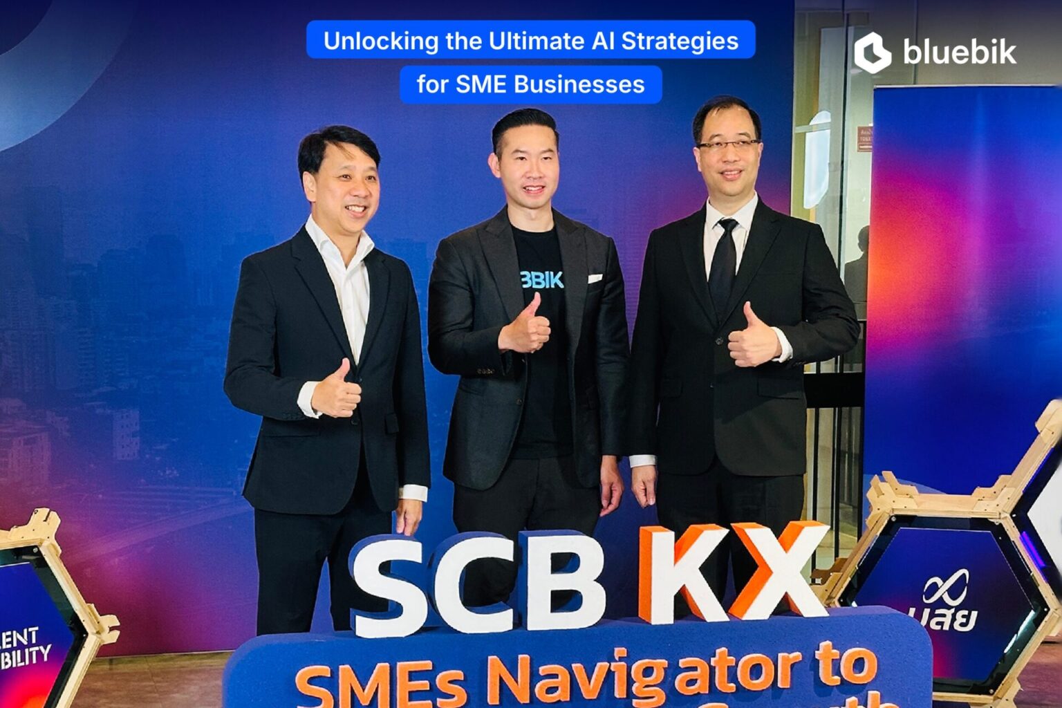 How should Thai SMEs leverage AI to survive and expand into new opportunities in the future ...